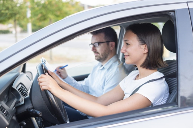 What you have to know about driving lessons? - Borderless Learning