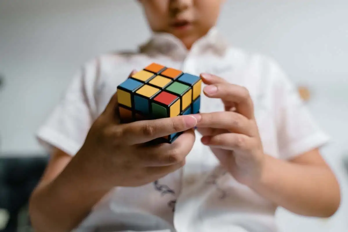 Essential Benefits of Smart Cubes for Children - Borderless Learning